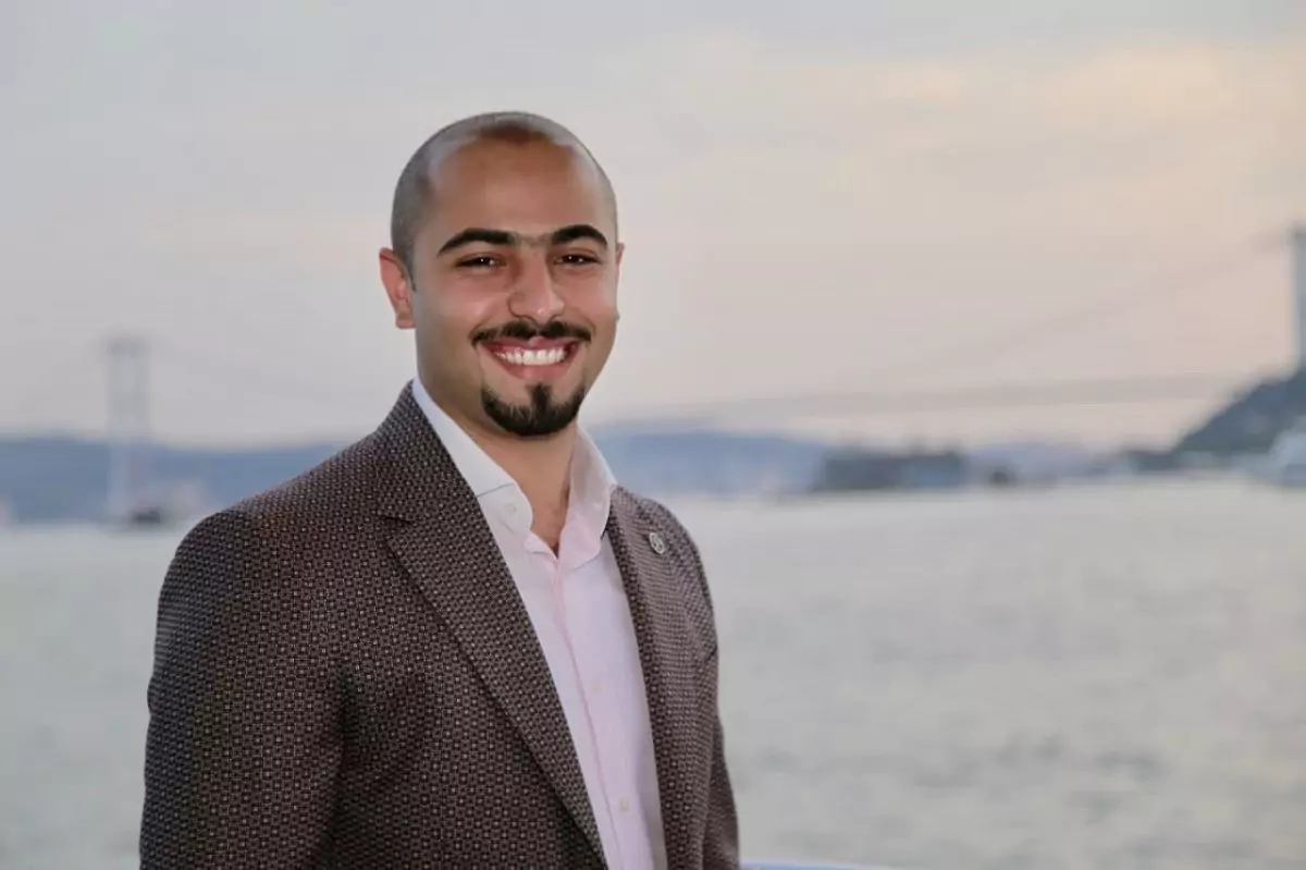 Platinum Star Mustafa Negm : choisir QNET face au génie maritime - QNET